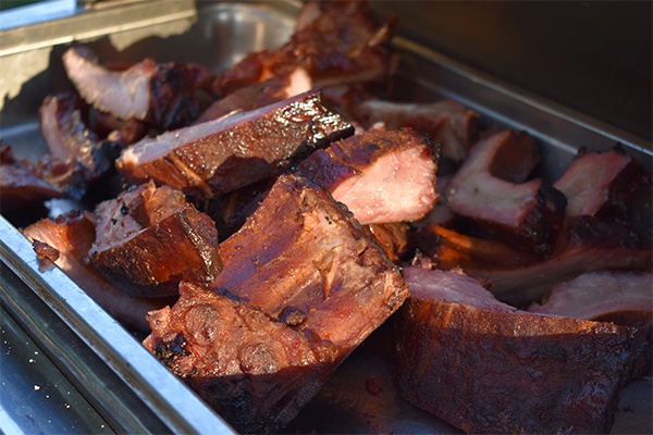 Long Island Restaurant News | Chef Guyâ€™s Seventh Annual Summer Pig Roast